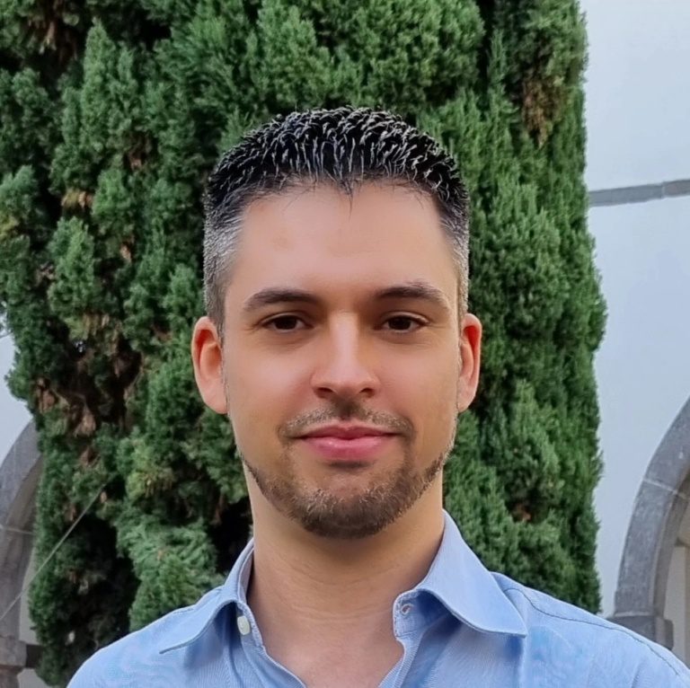 Interactive Technologies Institute - Hildegardo Noronha